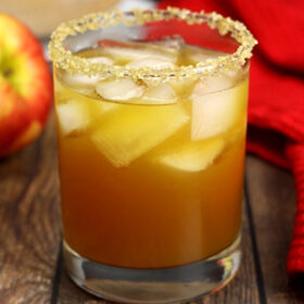25 Thanksgiving-Inspired Cocktails for the Holidays - A Food Lover's ...