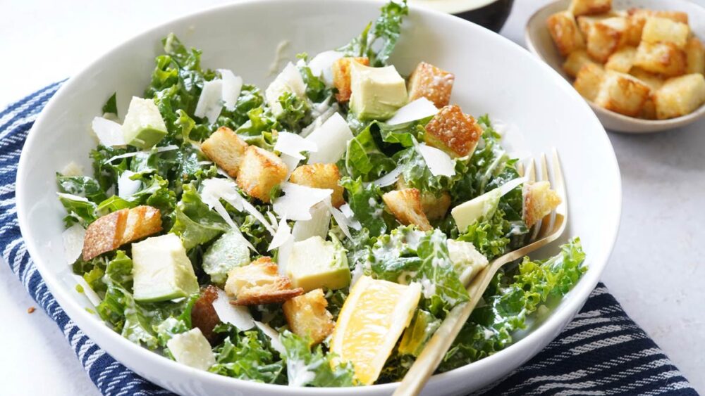 20 Light and Refreshing Salads Perfect for Summer Days - A Food Lover's ...