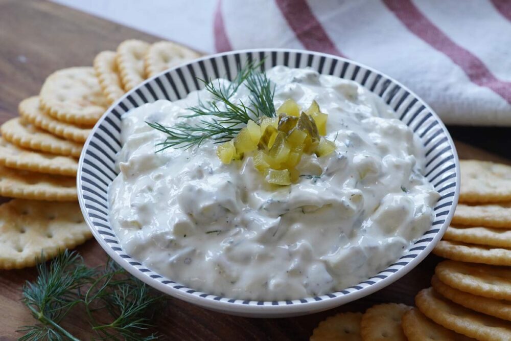 30 Festive Dips to Keep Your New Year’s Eve Party Going - A Food Lover ...