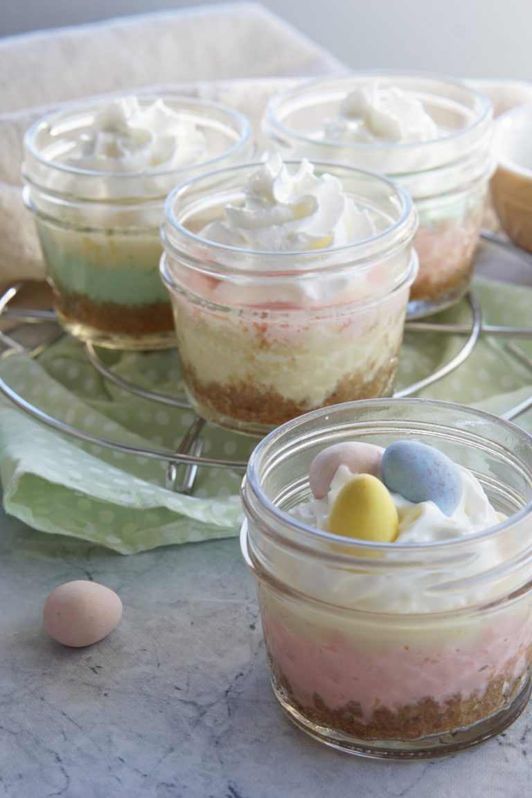 Mini Easter Cheesecakes - A Food Lover's Kitchen