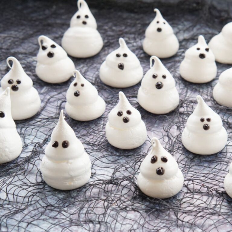 Easy Meringue Ghosts for Halloween - A Food Lover's Kitchen