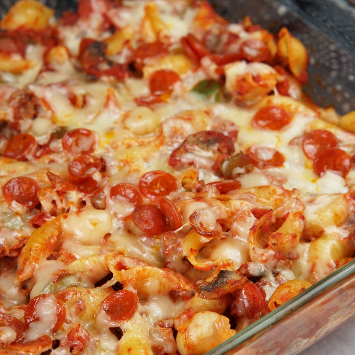 The Ultimate Pizza Pasta - A Food Lover's Kitchen