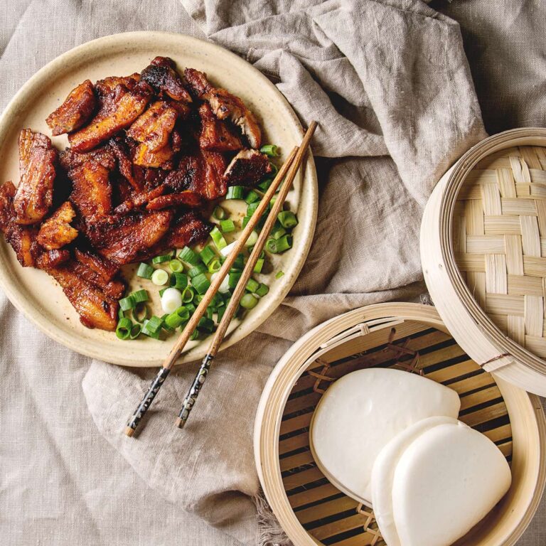 Crispy Pork Belly Bao Buns (Gua Bao) - A Food Lover's Kitchen